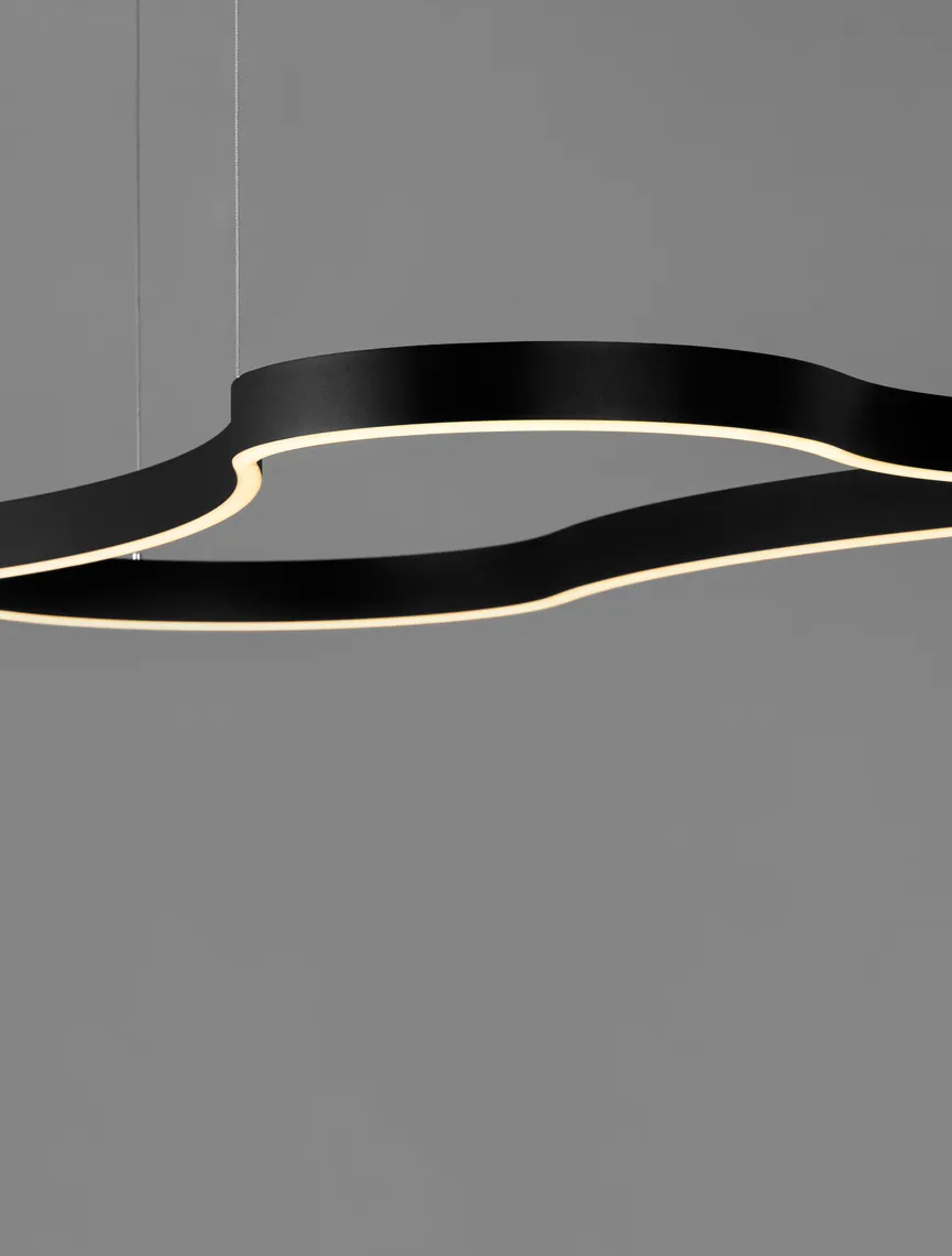 LED-Pendelleuchte Dussa von Nova Luce | SEGMÜLLER